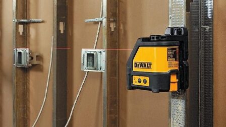 DEWALT DW088LG Green Laser Level Review - Best Laser Levels